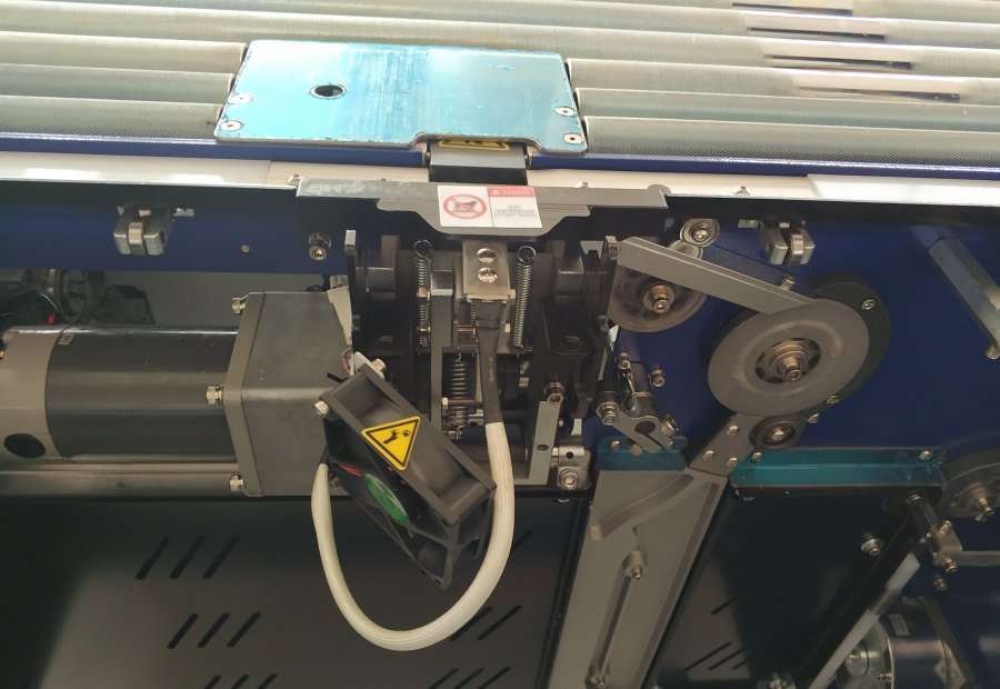 YS-LX305 Automatic High Speed strapping machine (Pressure type)