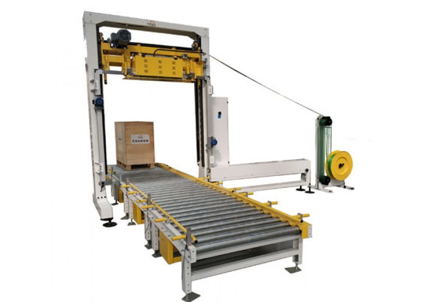 Top-pressure pallet piercing and baling machine (mobile machine type ...
